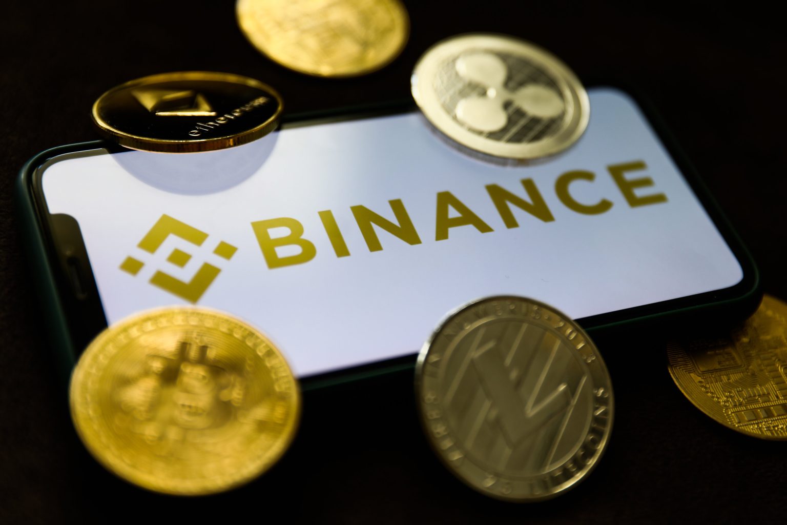 XRP vs. Binance Coin: Welche Blockchain überzeugt mehr?